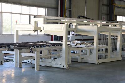 China Servo Motor Drive Box Way CNC Machine Equipped with 50Hz Operating Voltage Providing Consistent and Machining Operation for sale