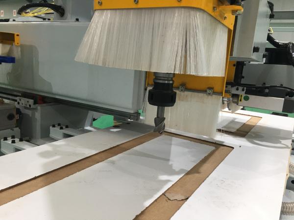 Quality CNC Wood Door Machine with ±0.1mm Processing Accuracy 18-80mm Sawing Thickness for sale