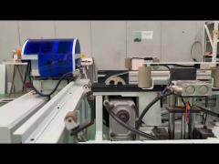 Una macchina fa tutto: rivoluzionare la produzione di cornici in 3 minuti!