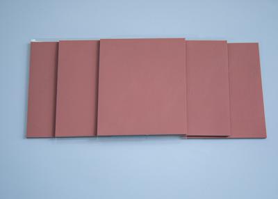 Cina Puttina conduttiva termica rossa 1,5 W/MK per la temperatura ambiente o per la cura del calore in vendita