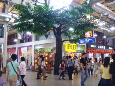 China 2017Hot selling Artificial Banyan Tree for indoor&outdoor decoration cheap price Fake Banyan Tree for sale