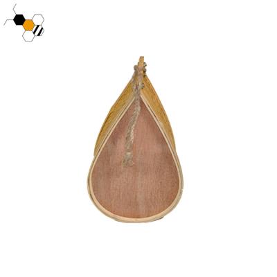Cina insetti di bambù di Mason Bee House For Beneficial del pino di altezza di 7.6kg 44mm in vendita