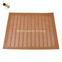 China Hive Tools 10 Frame Propolis Collector Apiculture Tools for sale