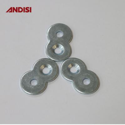 Cina 29.2X17.2mm Non standard 8 forma Metal Corner Bracket per armadio e tavolo di Andisi in vendita