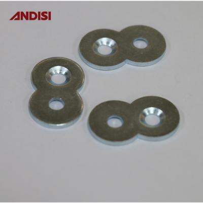 Cina 29.2X17.2mm Non standard 8 forma Metal Corner Bracket per armadio e tavolo di Andisi in vendita