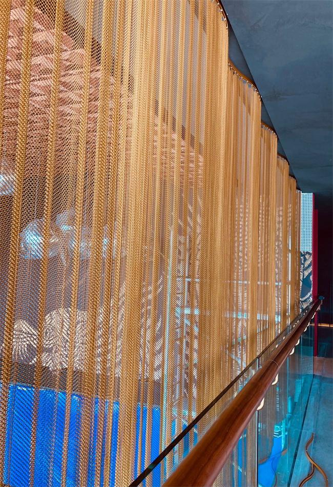 ODM Coil Architectural Mesh Curtain Metal Panels For Hotel Space Divider