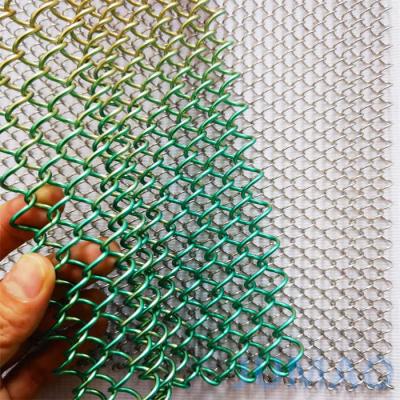 Cina 2.0 mm Tessuto di tenda a maglia di metallo tessuto senza soluzione di continuità per una decorazione elegante in vendita