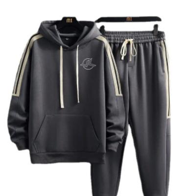 Cina L'autunno degli uomini del vestito di maglia con cappuccio e svago di inverno che esegue i vestiti di sport in vendita