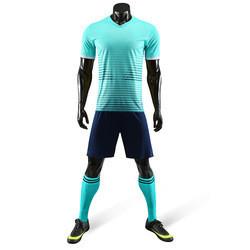 Cina Sport Team Uniforms Multi Color di calcio di calcio degli uomini in vendita