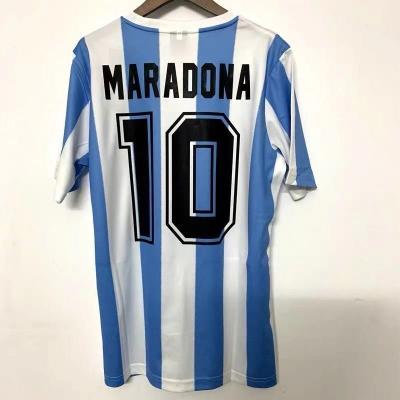 Cina Retro camicia su misura di calcio, rivestimenti 1986 di usura di calcio dell'Argentina di calcio di Maradona in vendita