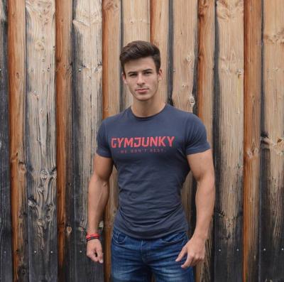 Китай изготовленные на заказ короткие спортзалы фитнеса Sportswear футболки покрывают Breathable быстрая сухая удобная футболка людей продается
