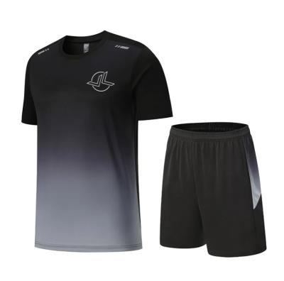 中国 新しいスポーツは卸し売り人の夏ランニング装置の速い乾燥した衣服の短い袖のTシャツのスポーツの訓練を置いた 販売のため