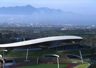 Cina Palestra prefabbricata d'acciaio su misura delle costruzioni del metallo dello stadio Q355 della struttura in vendita