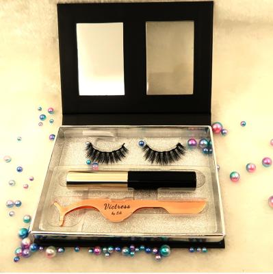 China ODM-Schwarz-natürliche falsche Wimper-magnetische Peitschen mit Eyeliner zu verkaufen