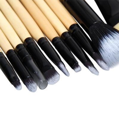Cina Spazzola sintetica di trucco dei capelli del set di pennelli di legno di trucco di MSDS 12piece in vendita