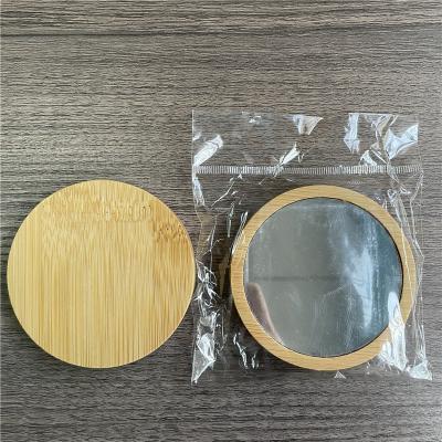 Cina Le spazzole di bambù di trucco della maniglia hanno fissato il mescolamento libero del fondamento di Kabuki di crudeltà del vegano in vendita