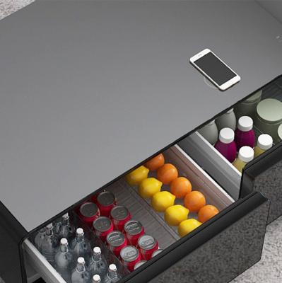 Cina Mini Smart Refrigerator Tavolo da caffè frigorifero con sistema di ricarica e raffreddamento wireless in vendita
