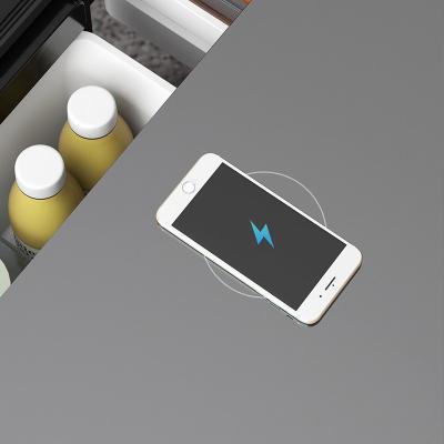 China Carregador sem fio Carregador USB Smart Mesa Frigorífico Material principal Aço Vidro Temperado Plástico à venda