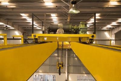 China 50 motor do EOT Crane With ABB da viga de Ton European Model Yellow Double na oficina à venda