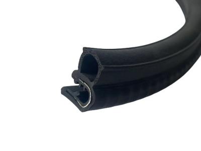 Cina Strisce di tenuta in gomma personalizzabile per vetri di auto per veicoli resistenti alla trazione e anti-invecchiamento in vendita