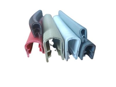Cina Sigillo di decorazione del bordo delle porte dell'automobile con materiale di gomma nitrile e anti-invecchiamento in vendita