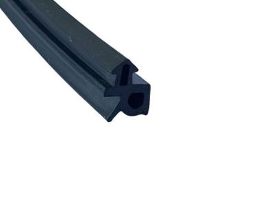 Cina EPDM sigilli di gomma per porte automobilistiche con servizio di stampaggio e personalizzazione in vendita