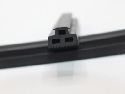 China Levering 5 tot 10 dagen Persoonlijke siliconen rubber extrusie profiel voor OEM afdichtingsstrips Te koop