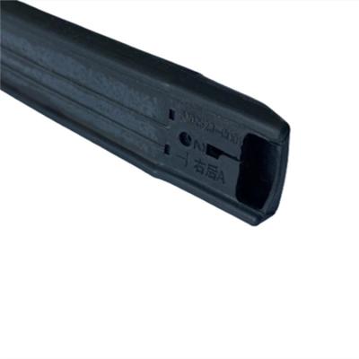 Cina Durezza personalizzabile 65±5 Rubber Weatherstrip per antipolvere e anti-suono antipolvere in vendita