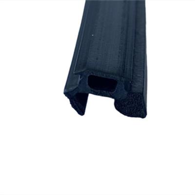 中国 オーダーメイドサービス EPDM ドアと窓の密封ゴムストライプ 優れた弾性 販売のため