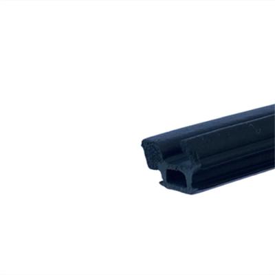 中国 オーダーメイドサービス EPDM ドアと窓の密封ゴムストライプ 優れた弾性 販売のため
