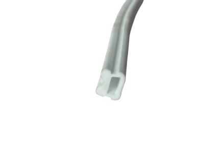 Cina Superficie liscia Spugna di gomma di silicone tampone tampone tampone di estrusione di profilo striscia di sigillo in vendita