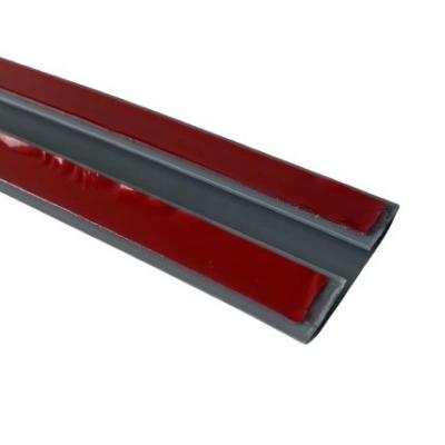 Cina Stringhe di tenuta per porte e finestre in EPDM PVC SILICONE estruso per la funzione antinsettica in vendita