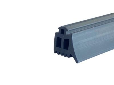 Cina Versatile EPDM di gomma rossa per porte e finestre con certificato ISO9001 2015 in vendita