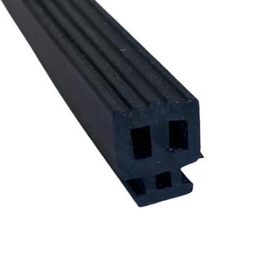 Китай EPDM черная дверная и оконная уплотнительная лента для чертежей клиента в различных формах продается