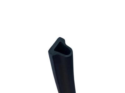 Cina EPDM Black Door And Window Sealing Strip con funzione antipolvere, antiinsetto e anti-suono in vendita