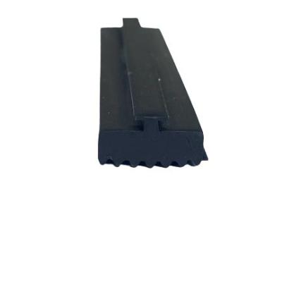 Китай Белая EPDM резиновая дверь или окно звукоизоляционная дверь Нижняя уплотнительная лента в индивидуальных формах продается