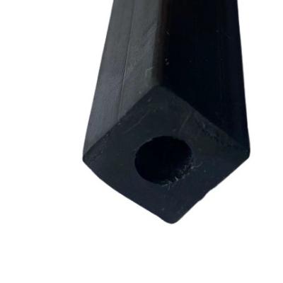 Китай ISO9001 2015 Сертифицированный профиль штамповки EPDM для резиновых уплотнений, изготовленный путем экструзии продается