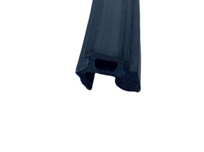 China Cutting Service EPDM Window Door Seal Rubber Weather Strip with Extruded Production for sale