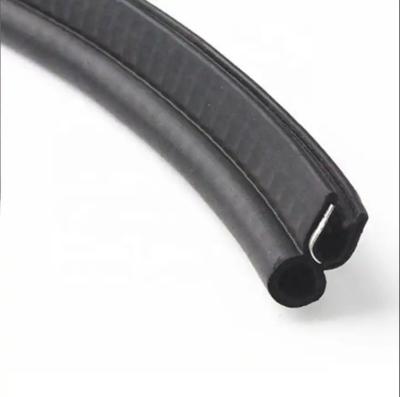 Cina Durezza personalizzabile 65±5 EPDM Rubber Seal Strip for Car Door Windshield Forma T/H/U in vendita