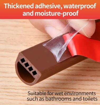 Cina Striscia di sigillo di silicone di tipo E estrusa per porta del forno resistente alle alte temperature su misura in vendita