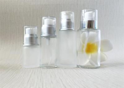 Cina bottiglia bianca cosmetica e barattolo di forma rotonda di colore delle bottiglie di vetro di 30ml 50ml 80ml 120ml in vendita