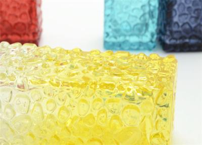 Cina bottiglie di profumo di vetro del cubo dell'acqua 25ml, bottiglia fine di vetro colorata dello spruzzo della foschia in vendita