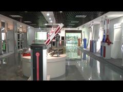 Automatic Car Park Barrier Gate with Protective Rubber and LED Traffic Light Boom