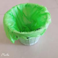 China 30L Large Biodegradable Garbage Bags With Drawstring Cornstarch Based for sale