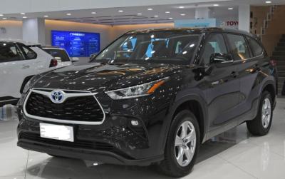 Cina Veicolo ibrido Toyota Elite 7 posti Toyota Highlander 2022 Dual Engine 2.5L 4WD in vendita