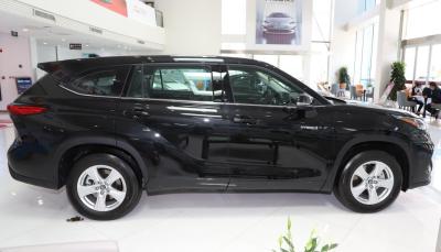China Toyota Highlander 2022 Dual Engine 2.5L E-CVT 7-zits hybride SUV Te koop