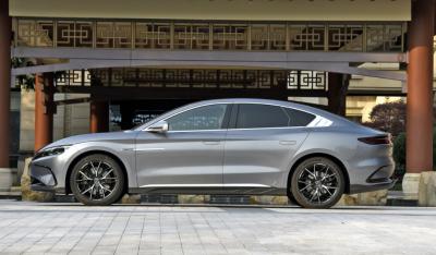 Cina Auto elettrica BYD medio grande 610 km 715 km BYD Han EV 2022 in vendita