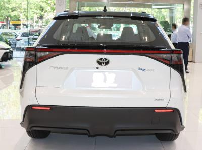 Cina Veicolo Toyota EV da 500 km Toyota BZ4x 2022 Versione premium a quattro ruote motrici in vendita
