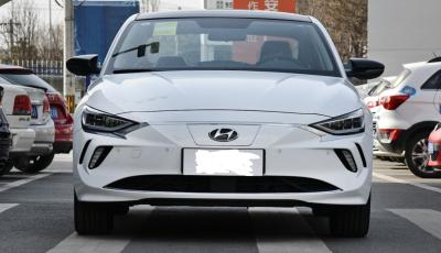 Cina Automobile elettrica pura EV Feista 2020 GLS Versione Smart Jet gratuita Berlina compatta in vendita