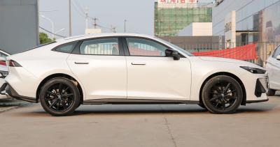 China Gasoline Compact Sedan Changan Automobile Changan UNI-V 2022 1.5T Excellent Version for sale